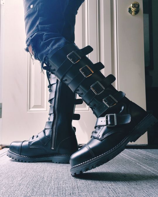 Demonia Riot-18BK Knee-high Boots - Black Leather – Demonia Cult