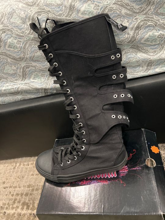 DEMONIA "Deviant-303" Sneakers - Black Canvas – Demonia Cult