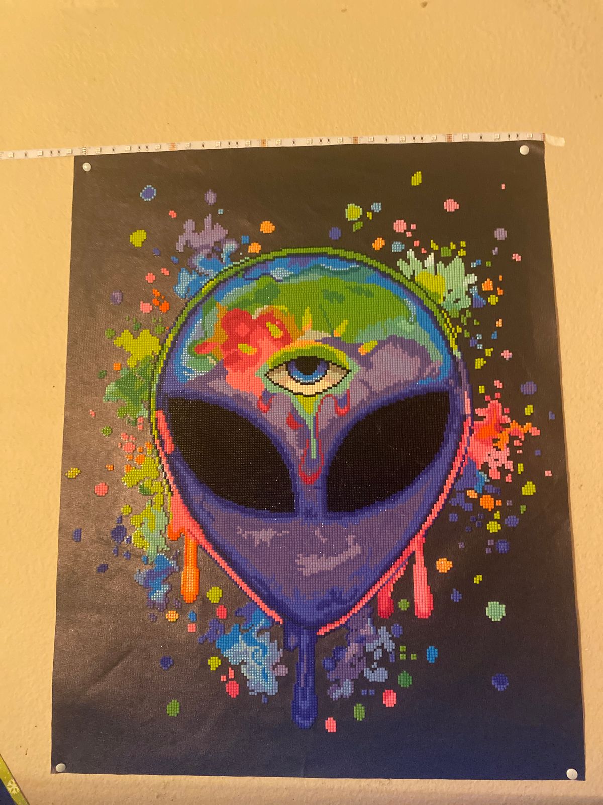 Splatter Alien – Diamond Art Club