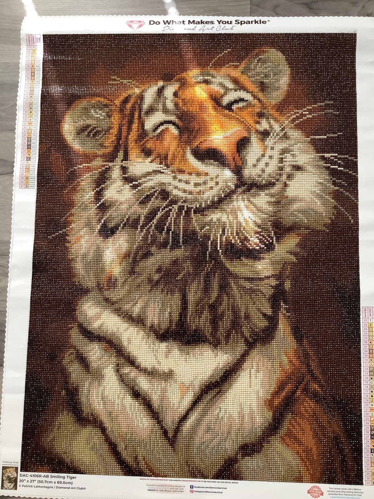 Smiling Tiger – Diamond Art Club