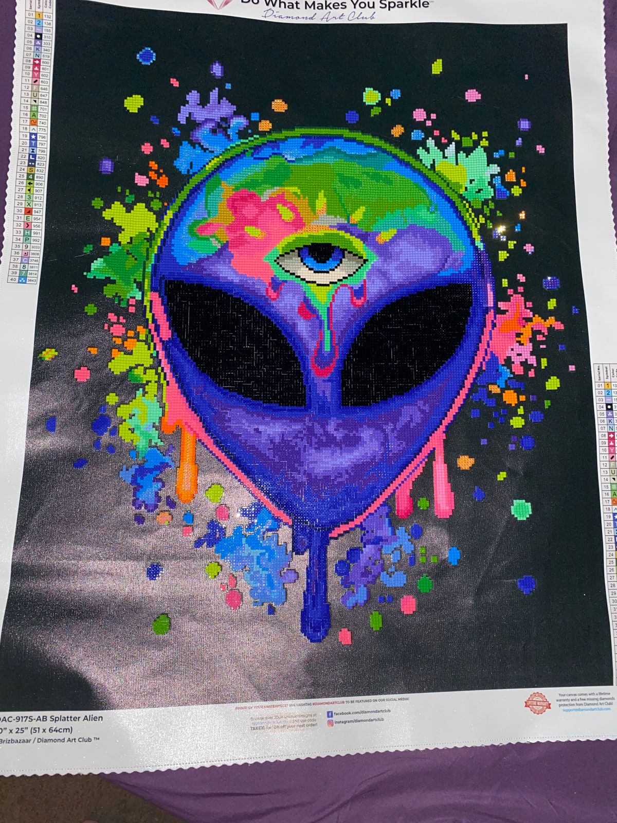 Splatter Alien – Diamond Art Club