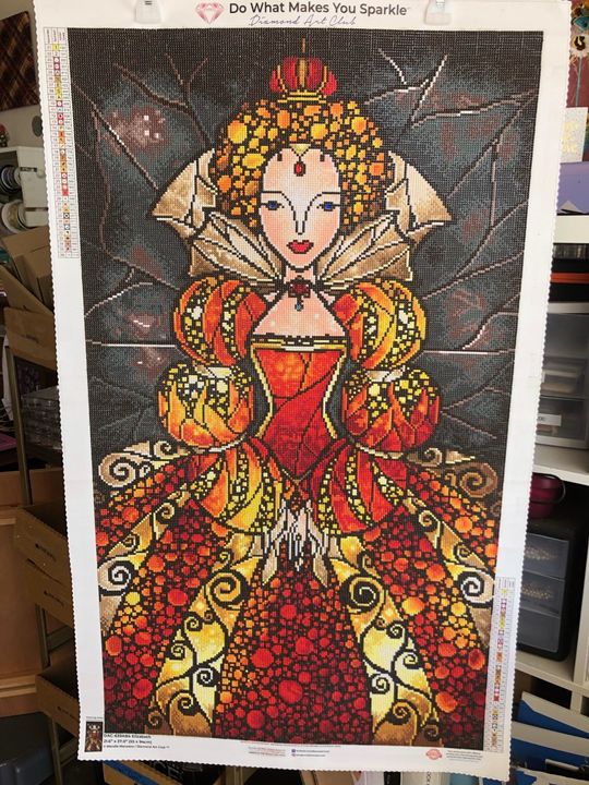 Elizabeth – Diamond Art Club