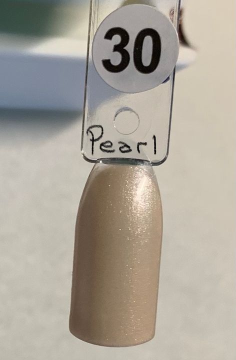 Lady Luck | Red Nail Polish | LONDONTOWN lakur