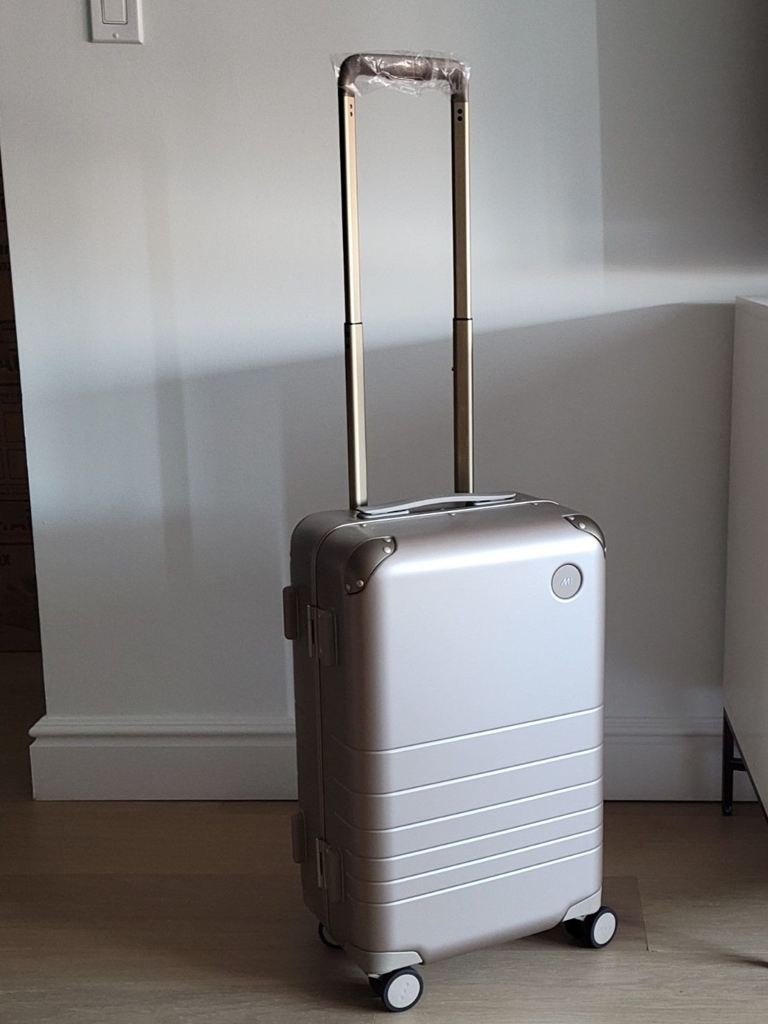 Hybrid Carry-On Luggage | Aluminum Suitcases – Monos
