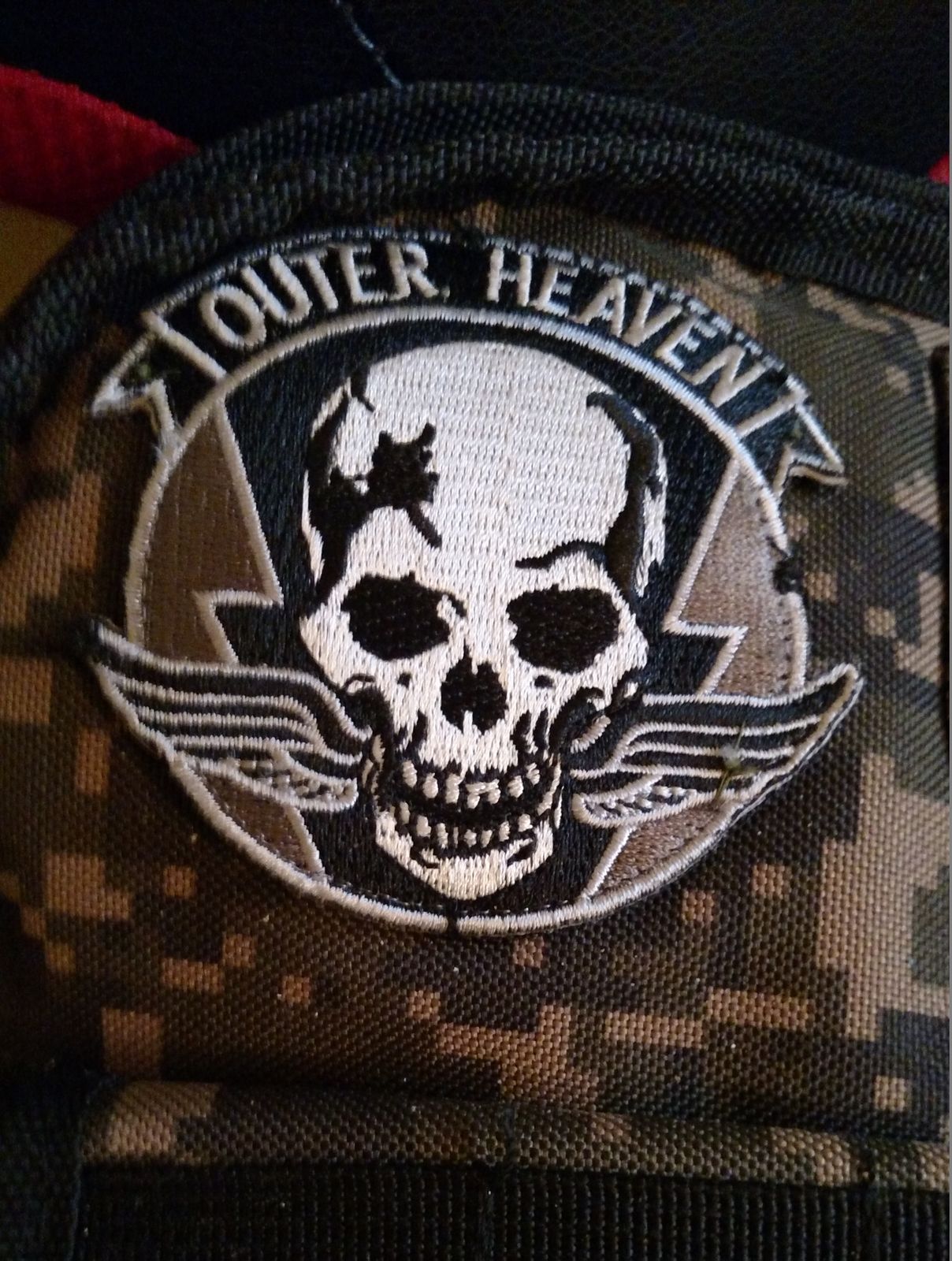 Metal Gear Solid V 1980s Outer Heaven Patch – KommandoStore