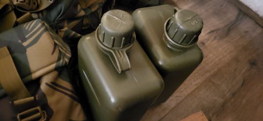 New Production SADF 2L Water Bottle – KommandoStore