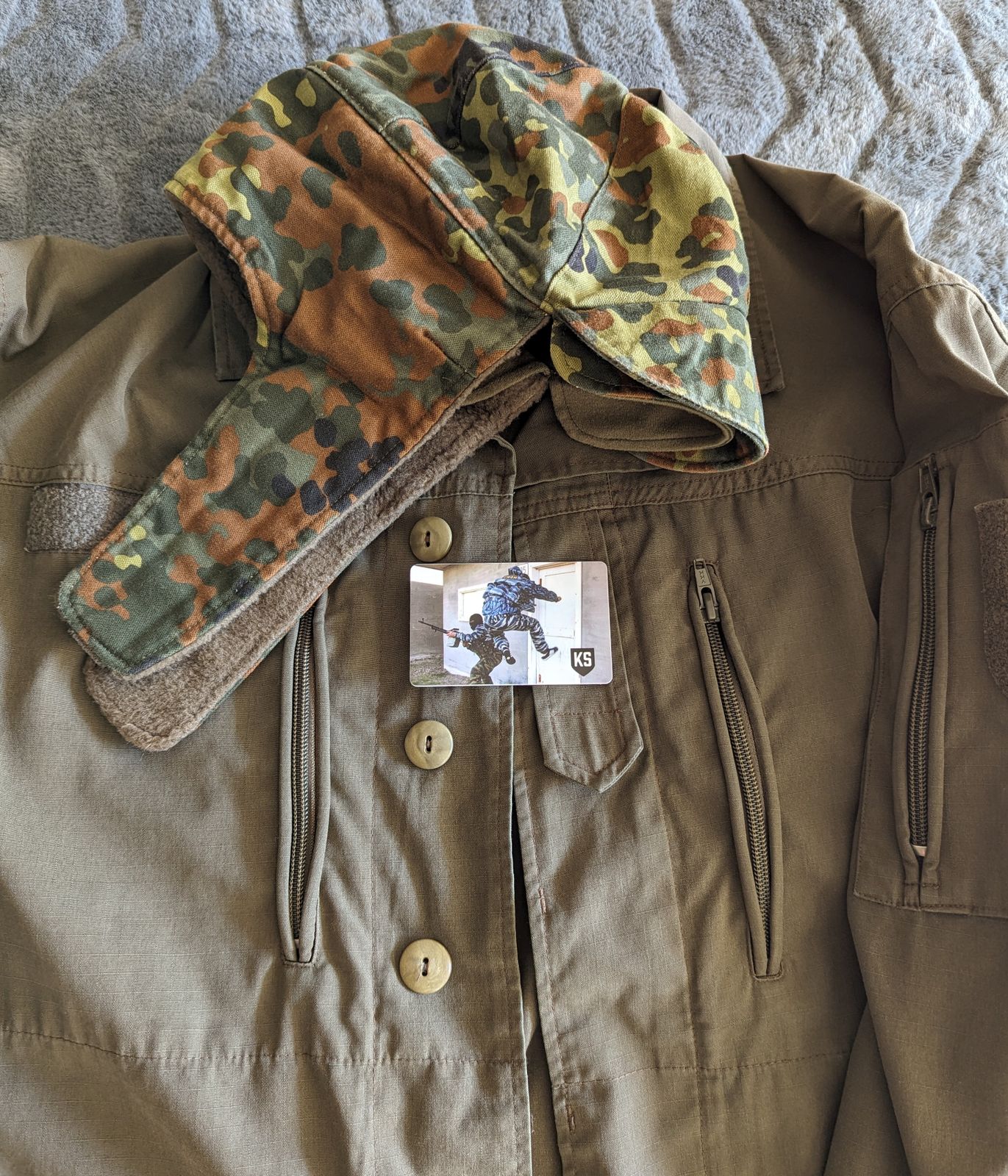 End of Days Gumball Machine (Free Mask Edition) – KommandoStore