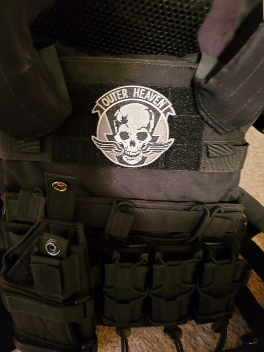Metal Gear Solid V 1980s Outer Heaven Patch – KommandoStore