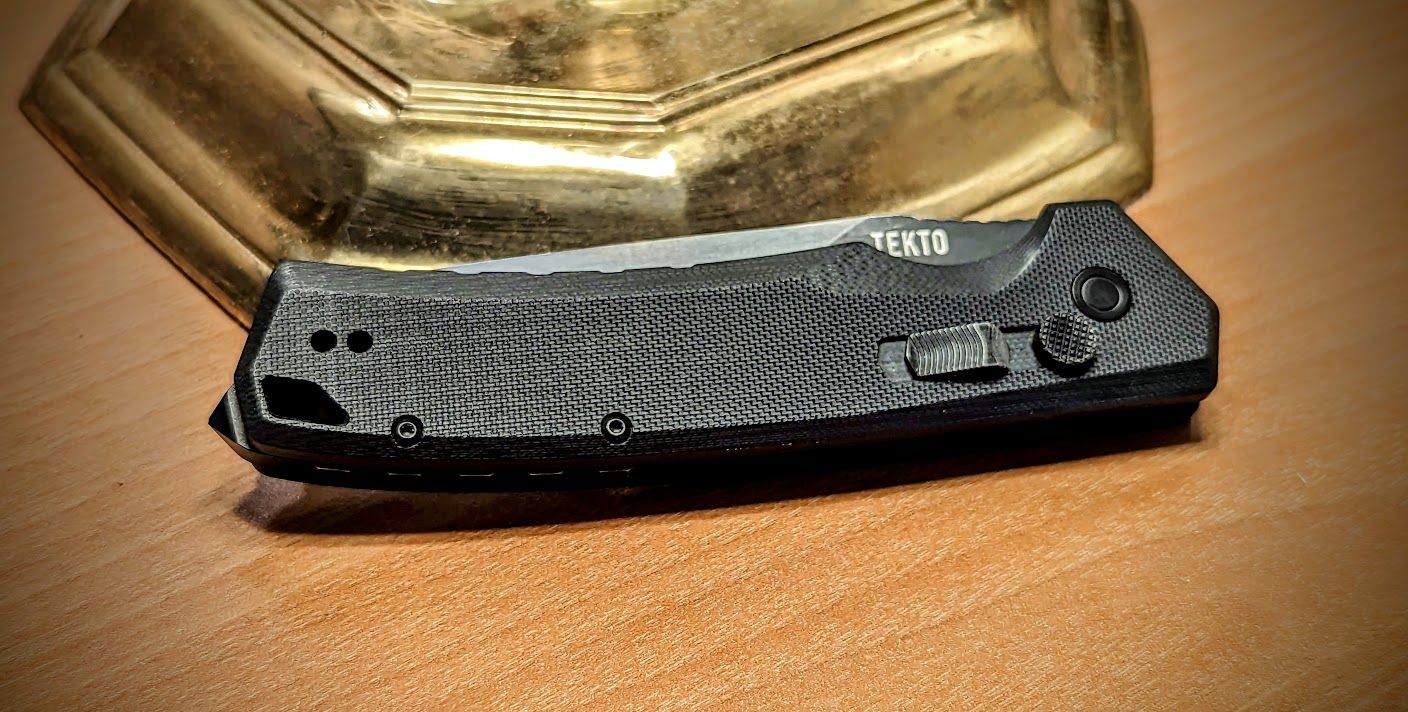 A3 DELTA Folding Automatic Knife | Tekto Knives