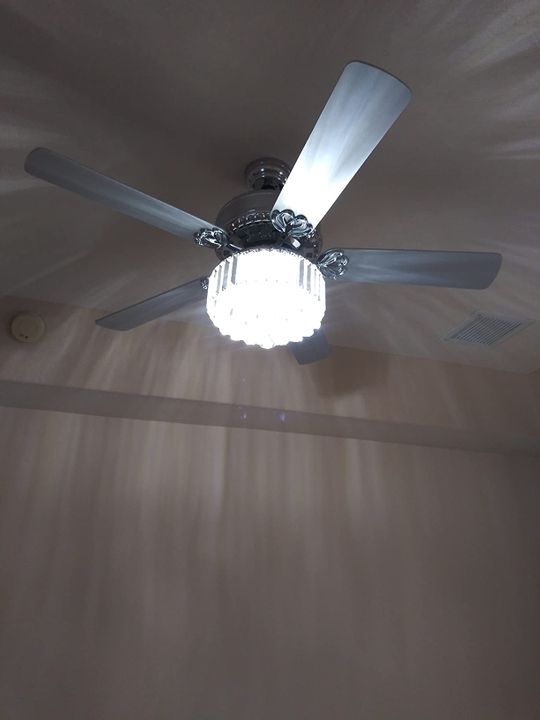5 - Blade Crystal Ceiling Fan with Remote Control | Sofary