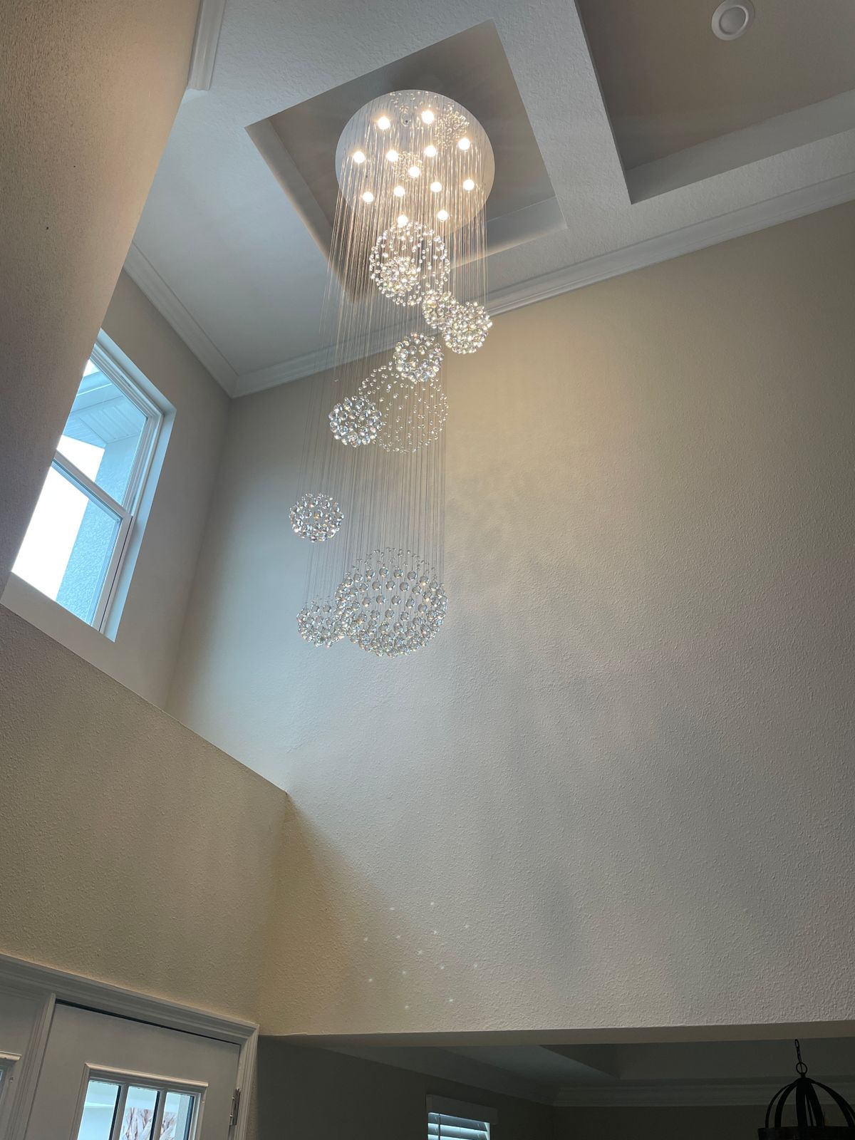 Luxury Solar System Spiral Raindrop Chandelier for Foyer | Sofary